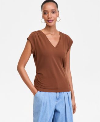 Click here for I.N.C. International Concepts Womens Cap Sleeve V... prices