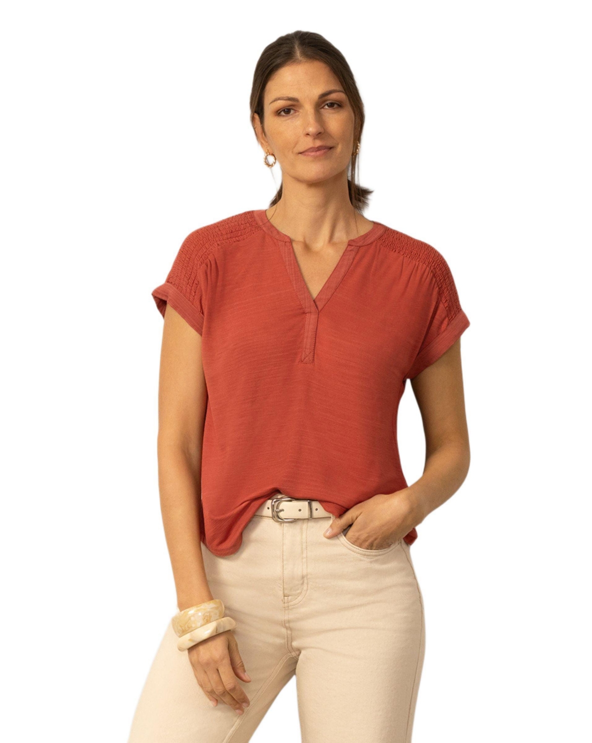 Click here for Cable & Gauge Womens Smocked Shoulder Tee - Marsal... prices