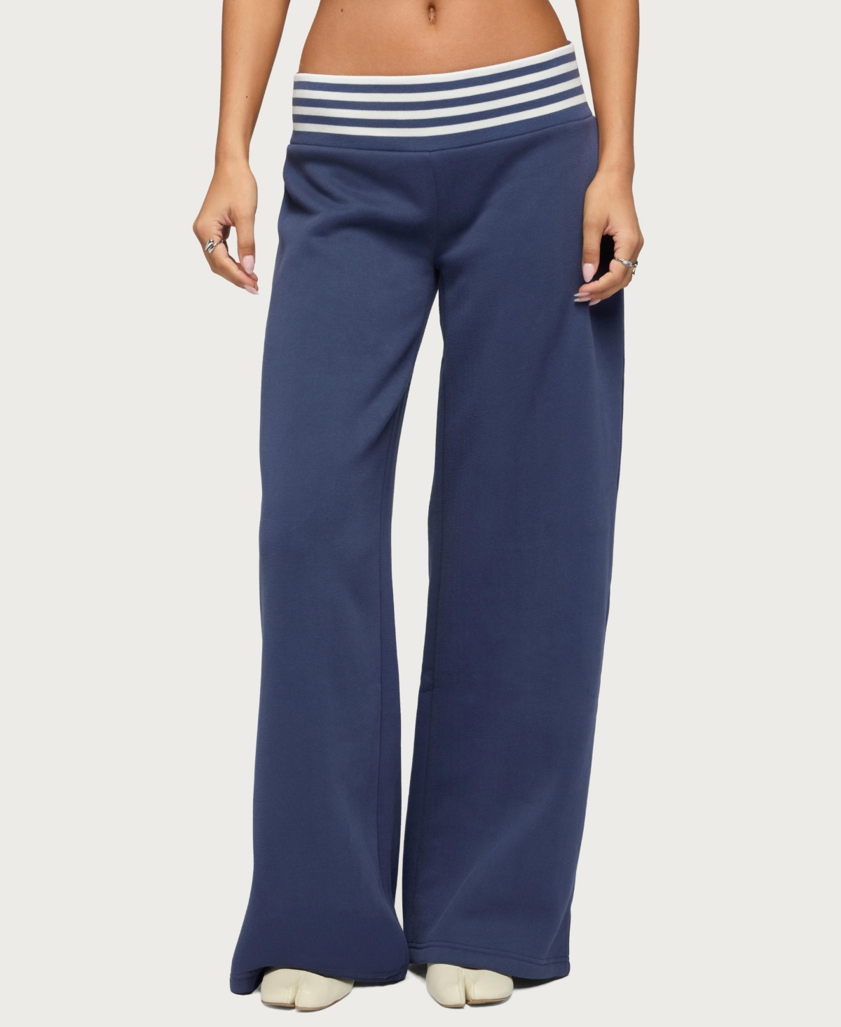 Click here for Edikted Womens Eloura Stripey Sweatpants - Navy prices