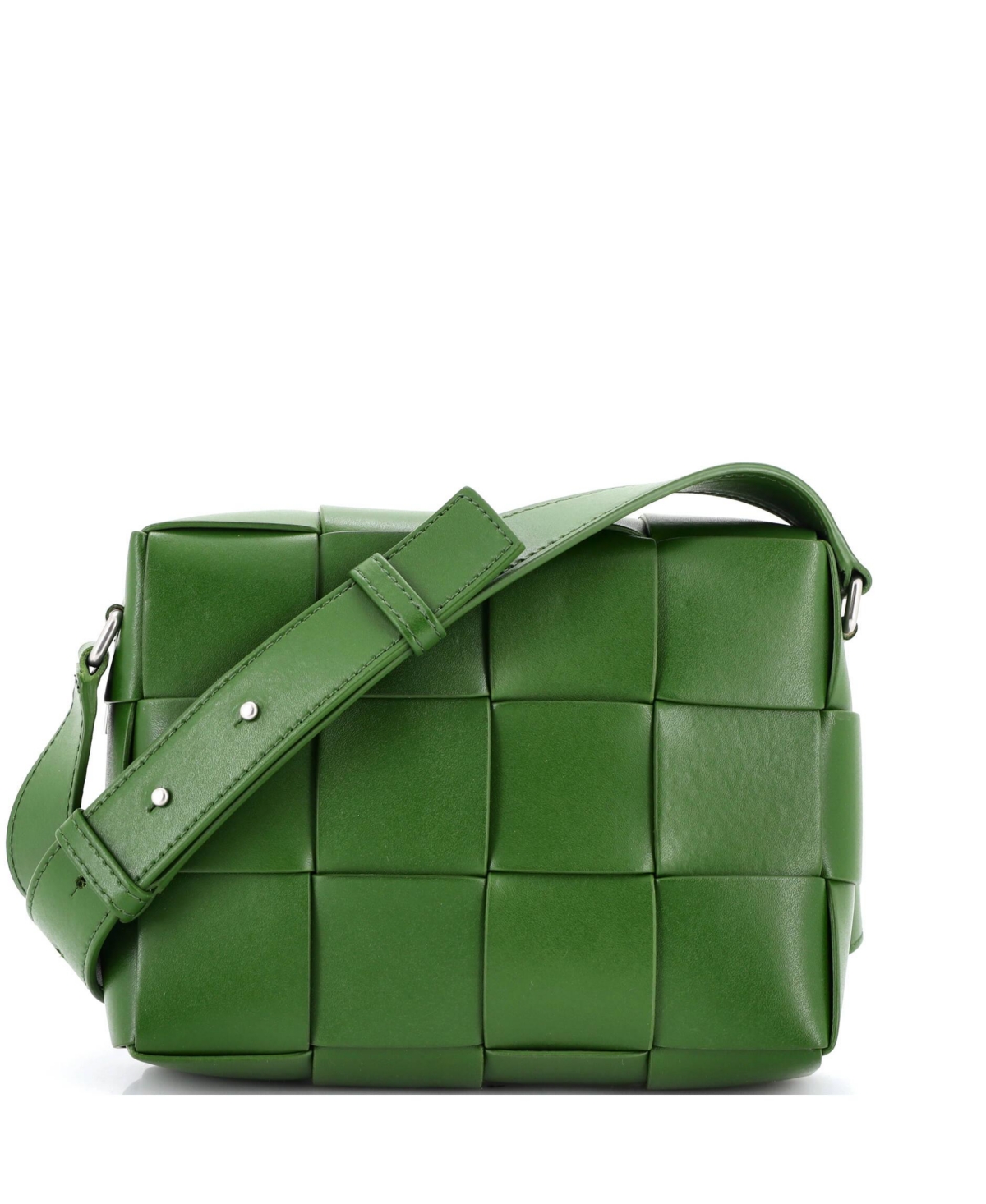 Click here for Pre-Owned Bottega Veneta Cassette Zip Camera Cross... prices