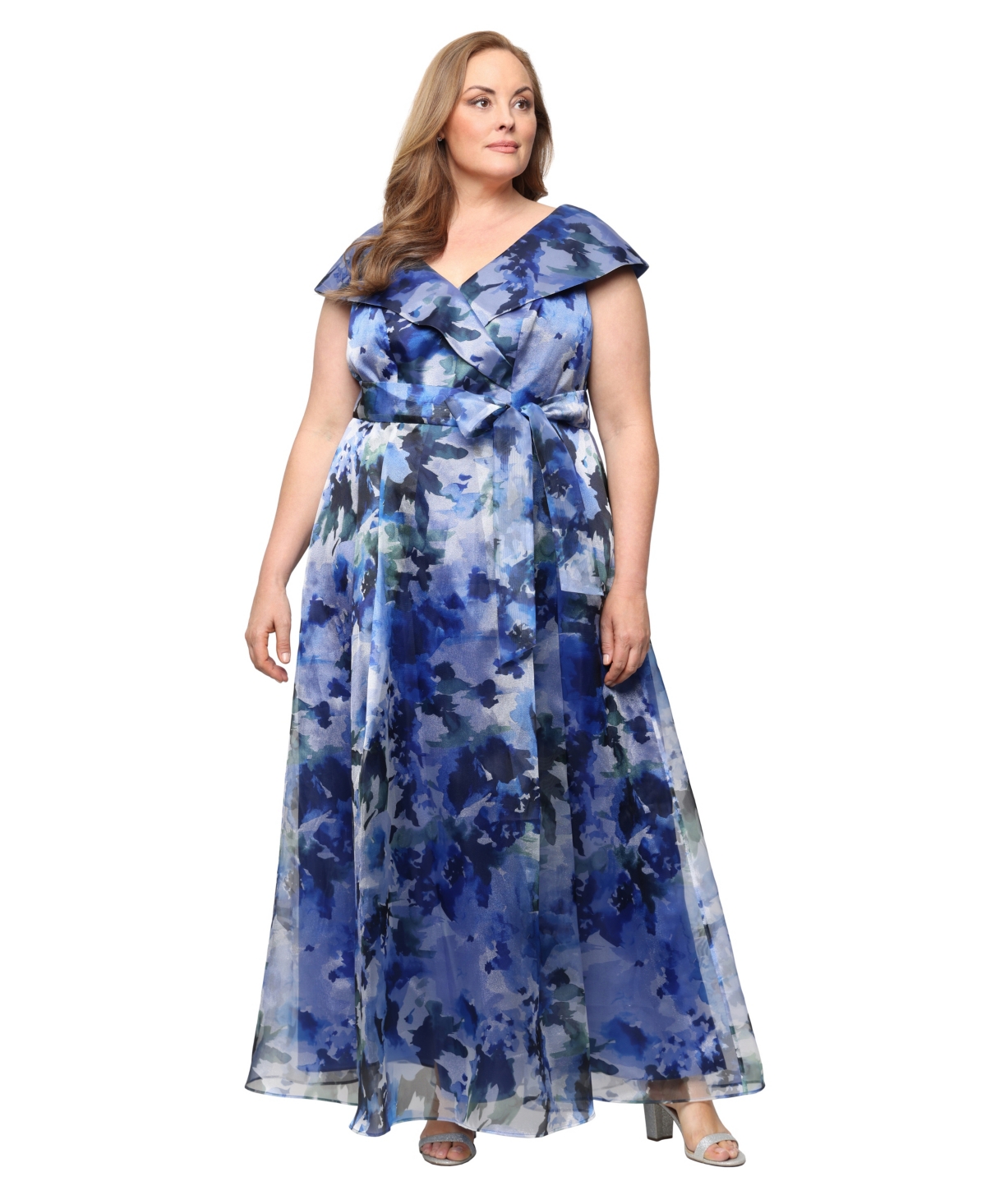 Click here for Alex Evenings Plus Size Short-Sleeve V-Neck Ball G... prices
