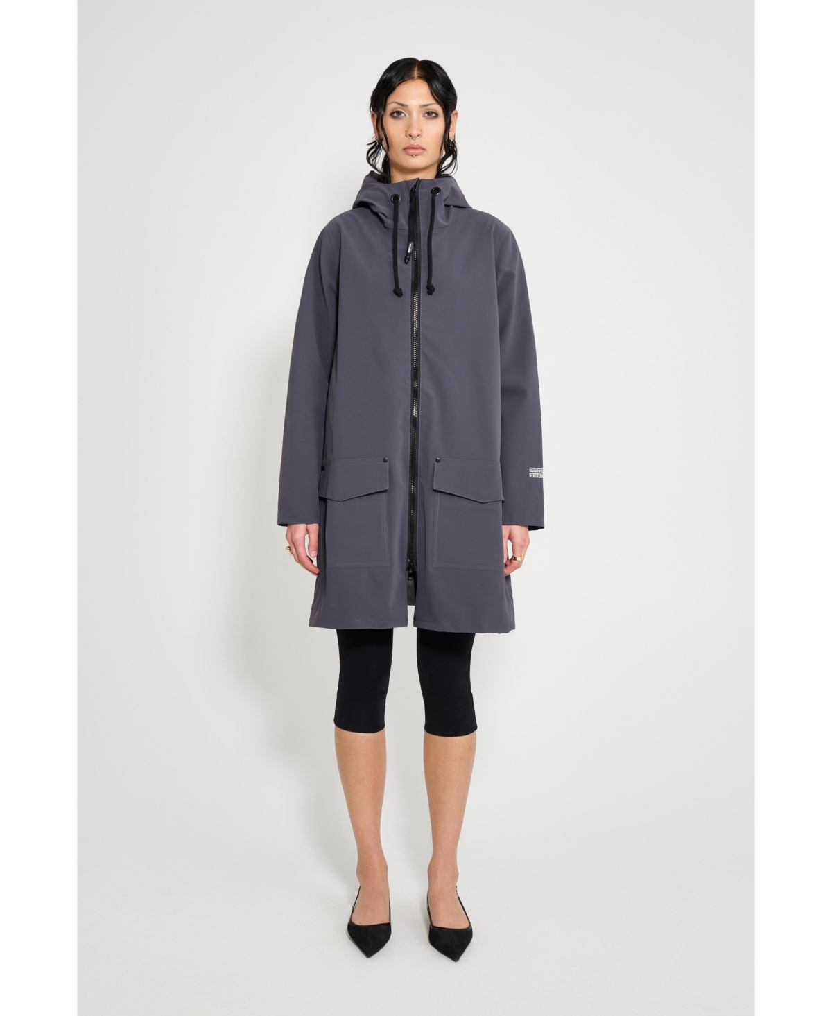 Click here for Stutterheim Mosebacke Patch Raincoat - Mystic blue prices