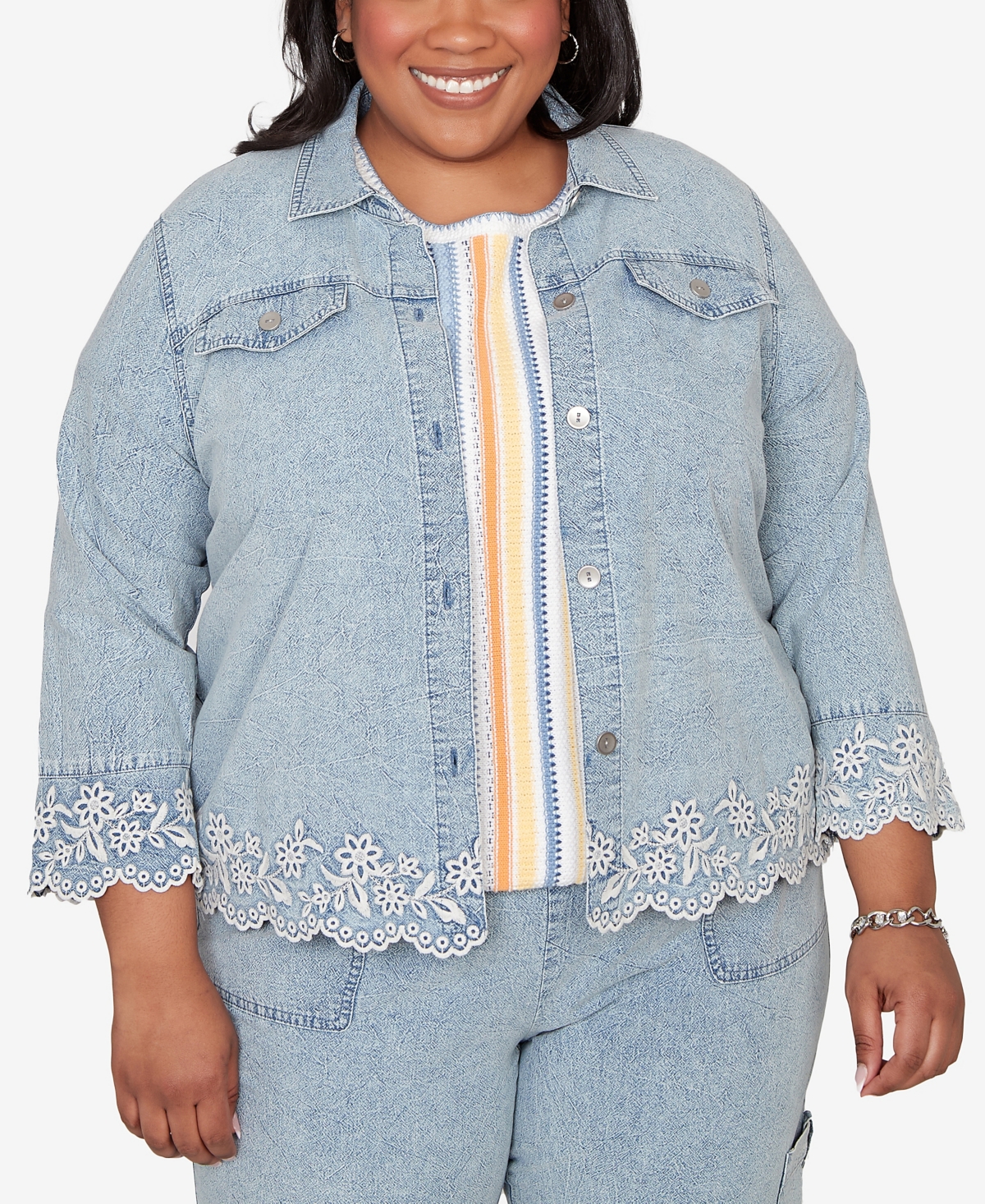 Click here for Alfred Dunner Plus Size Out of the Blue Floral Emb... prices