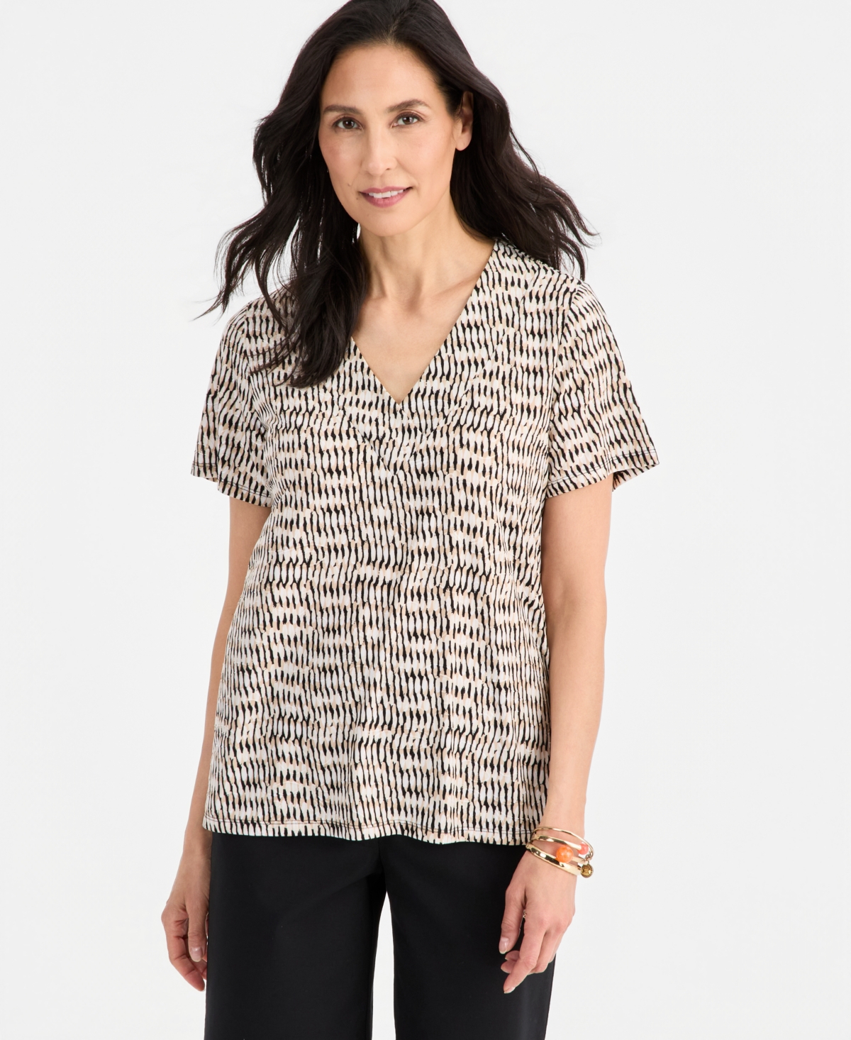 Click here for Jm Collection Womens Printed Short Sleeve V-Neck J... prices
