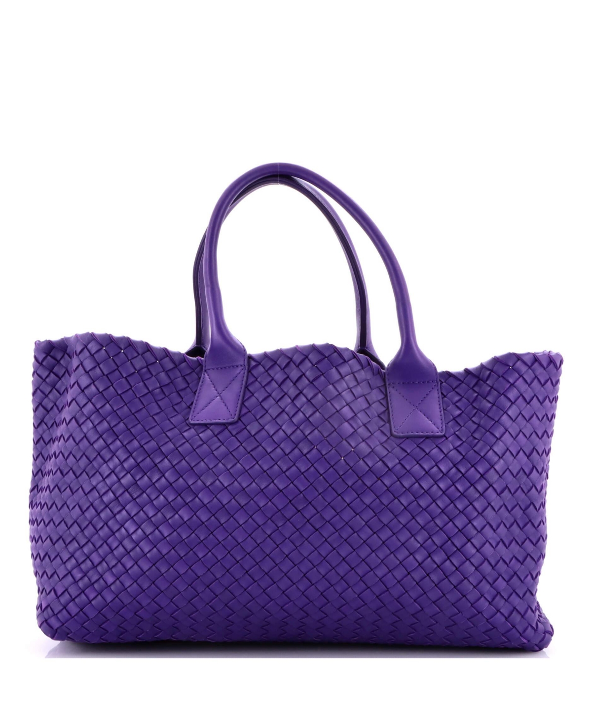Click here for Pre-Owned Bottega Veneta Medium Cabat Tote Intrecc... prices