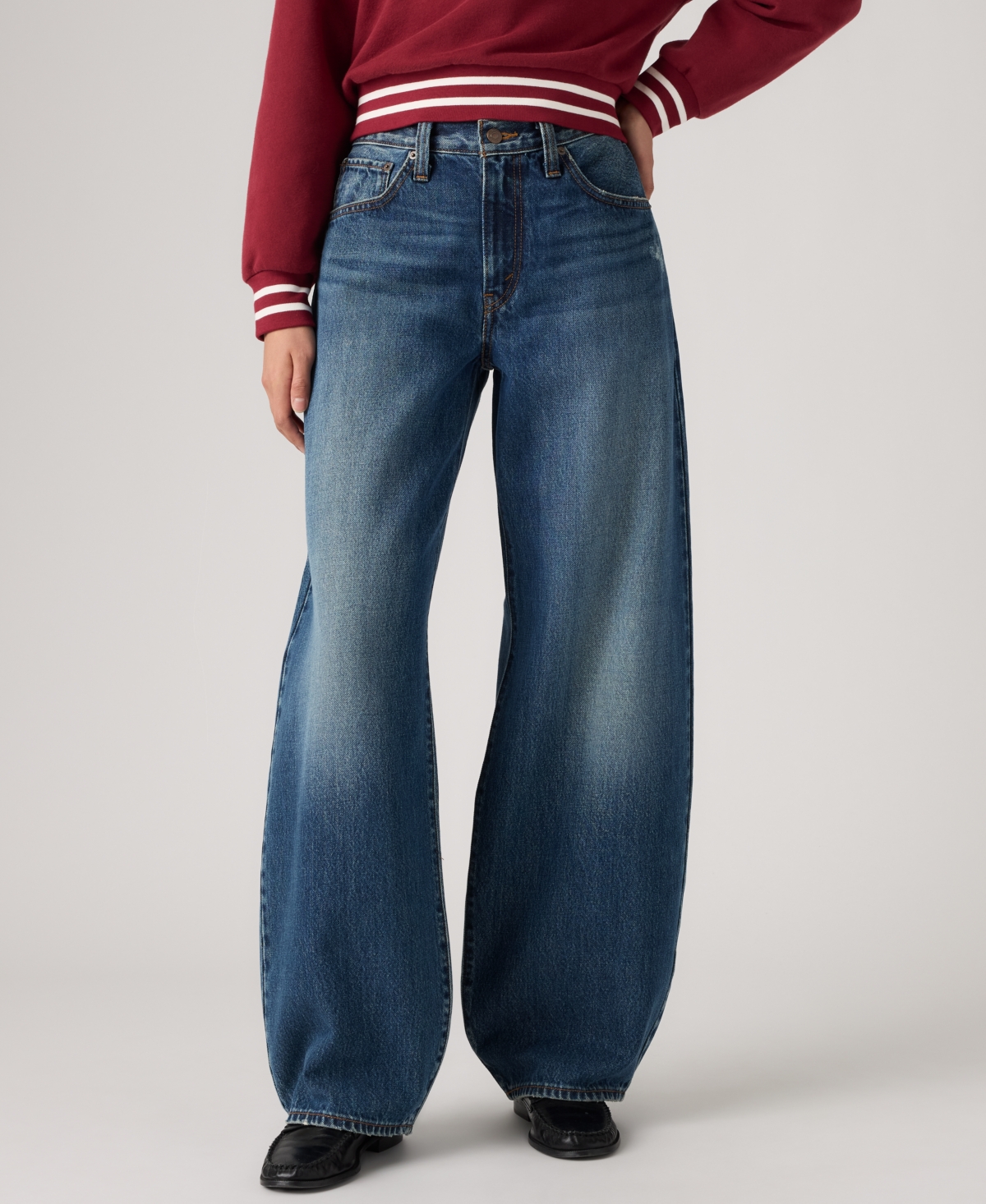 Click here for Levis Womens Middy Balloon Mid Rise Denim Loose Je... prices
