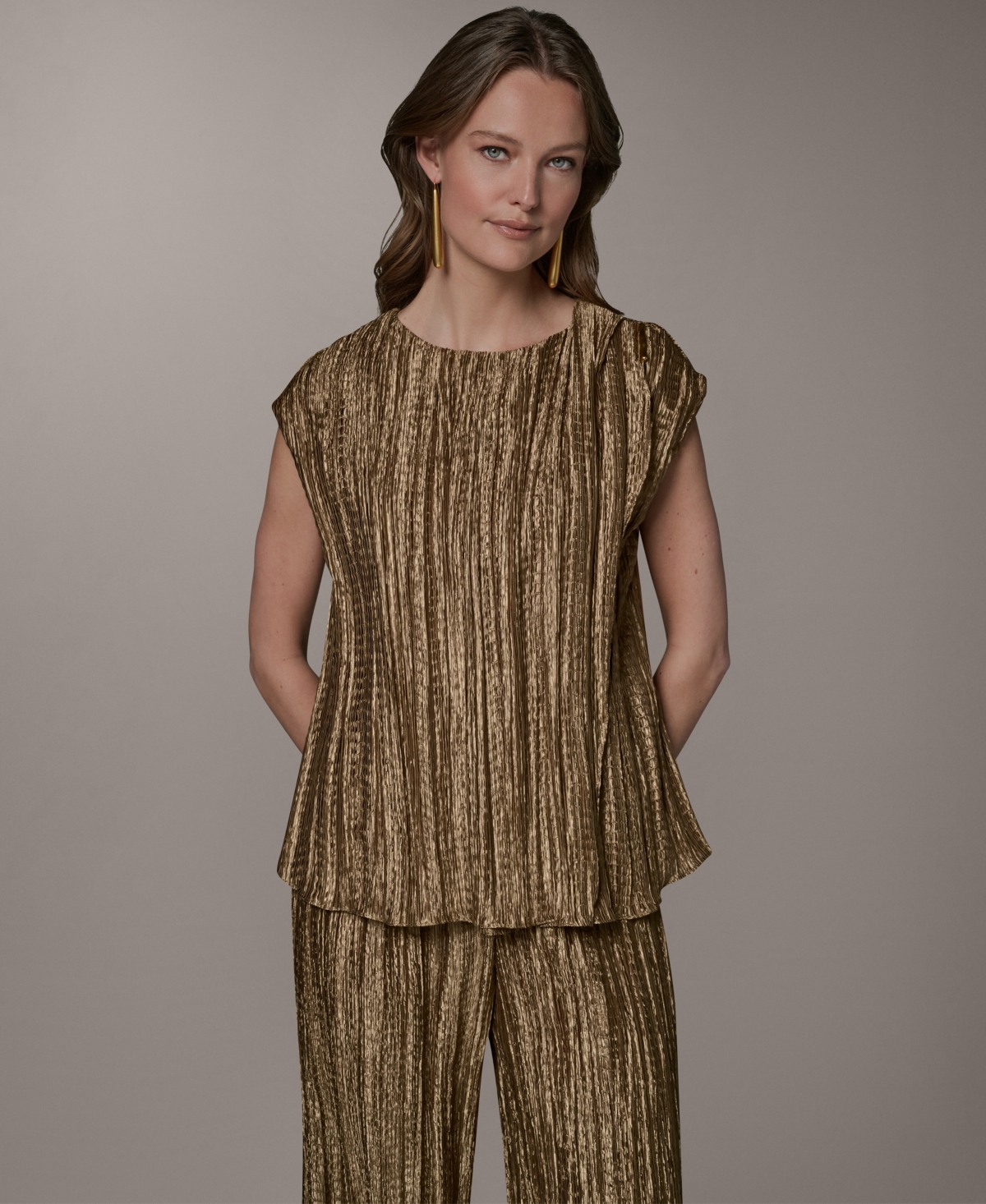 Click here for Donna Karan New York Womens Crewneck Pleated Novel... prices