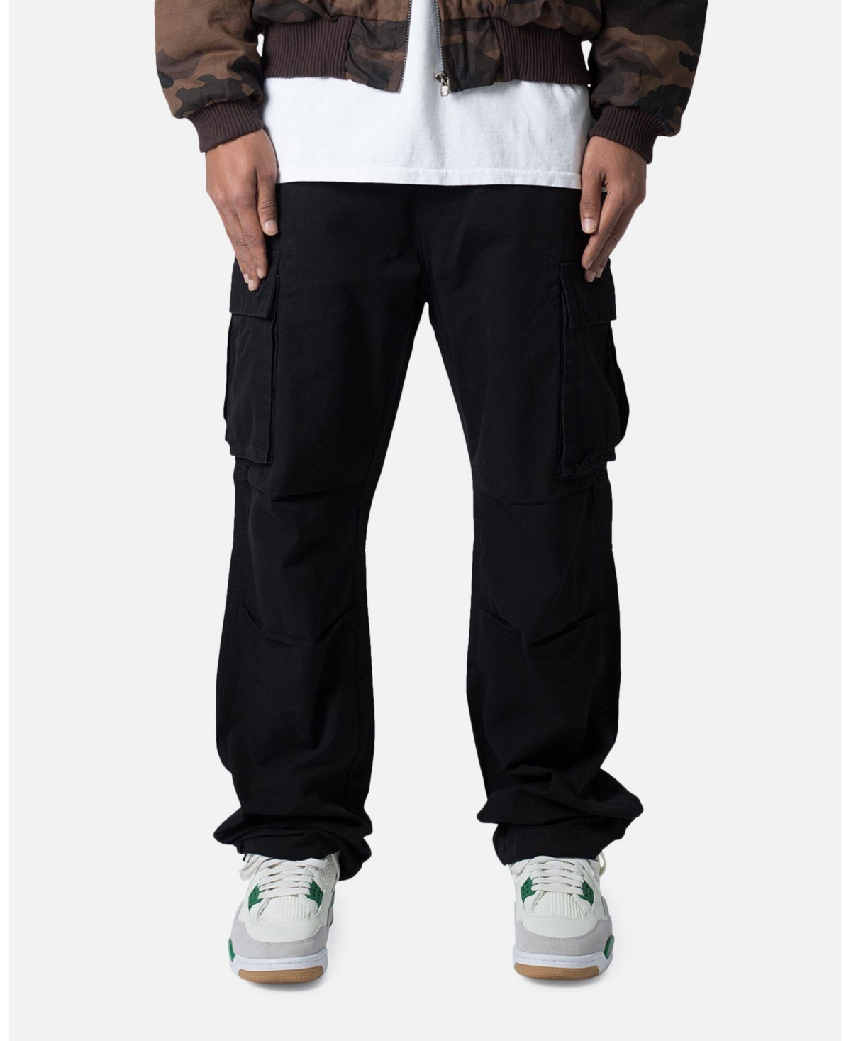 Click here for mnml Mens Ultra Baggy Relaxed Fit Cargo Pants prices