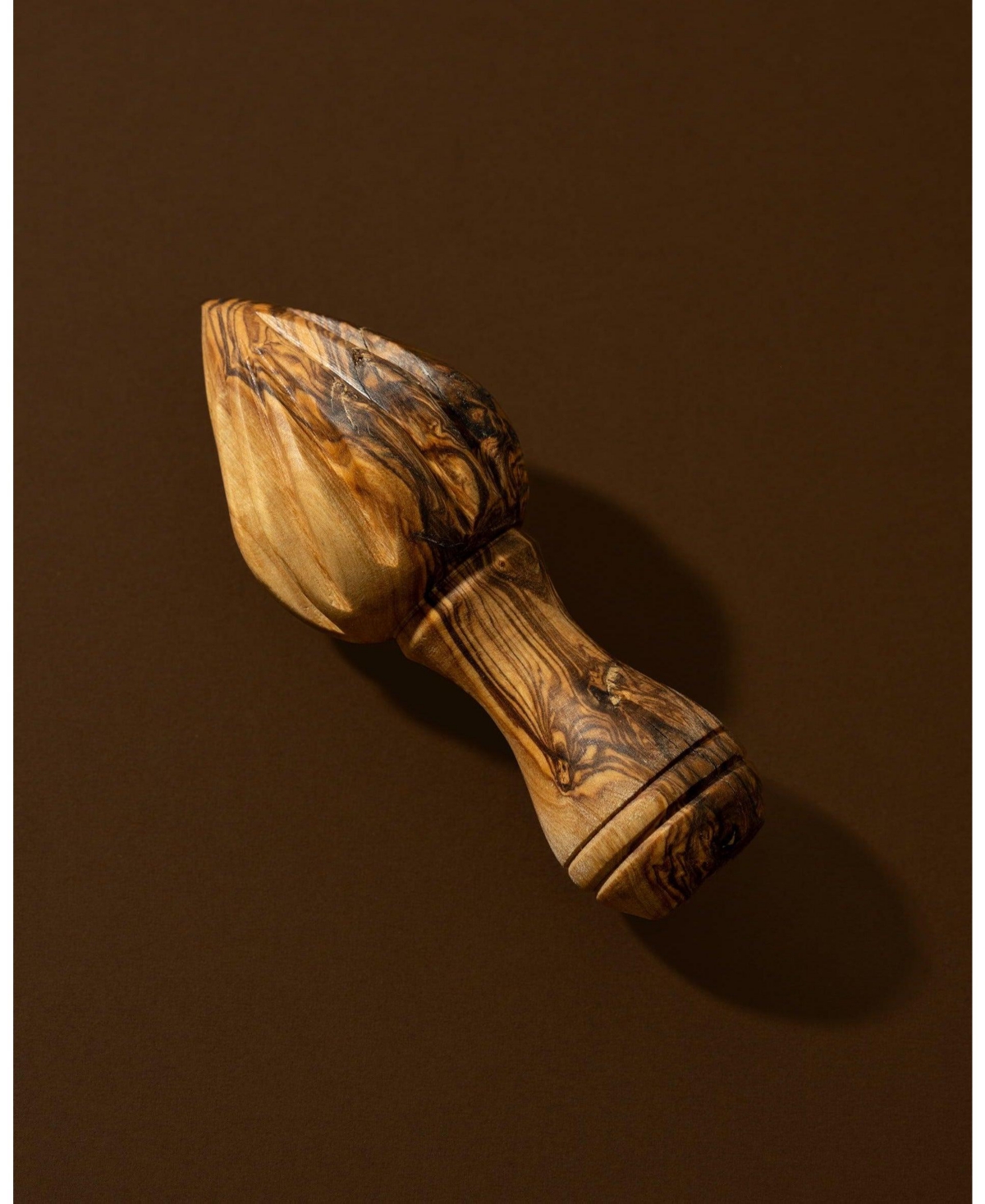 Click here for Gharyan Stoneware  Olive Wood Lemon Press - Natura... prices