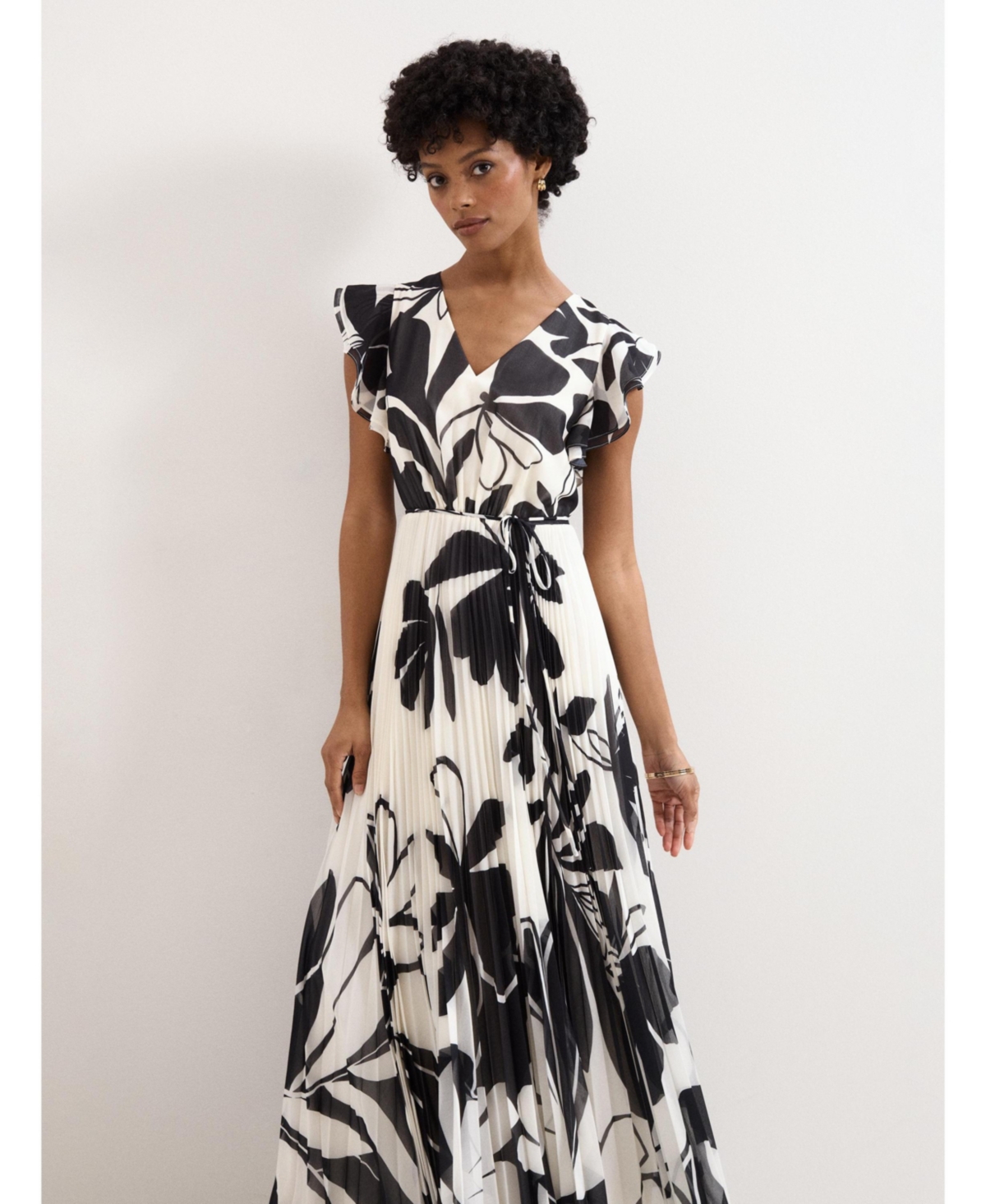 Click here for Phase Eight Womens Uma Maxi Dress prices