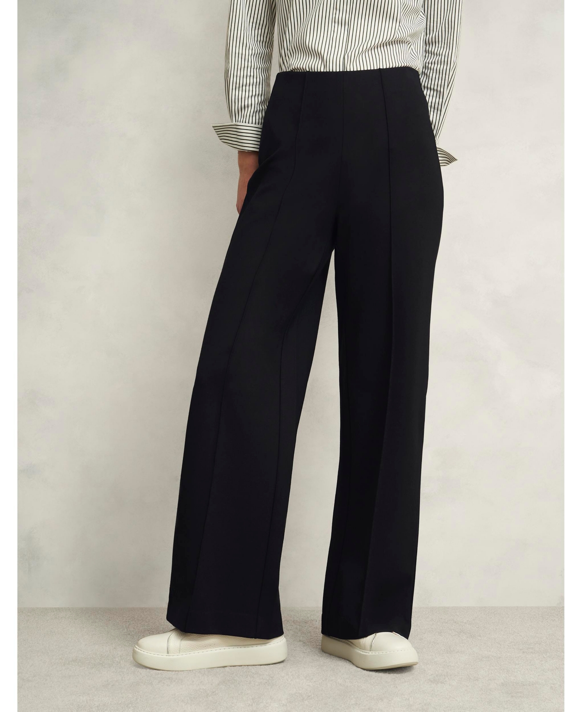 Click here for Hobbs London Womens Prim Trouser - Black prices