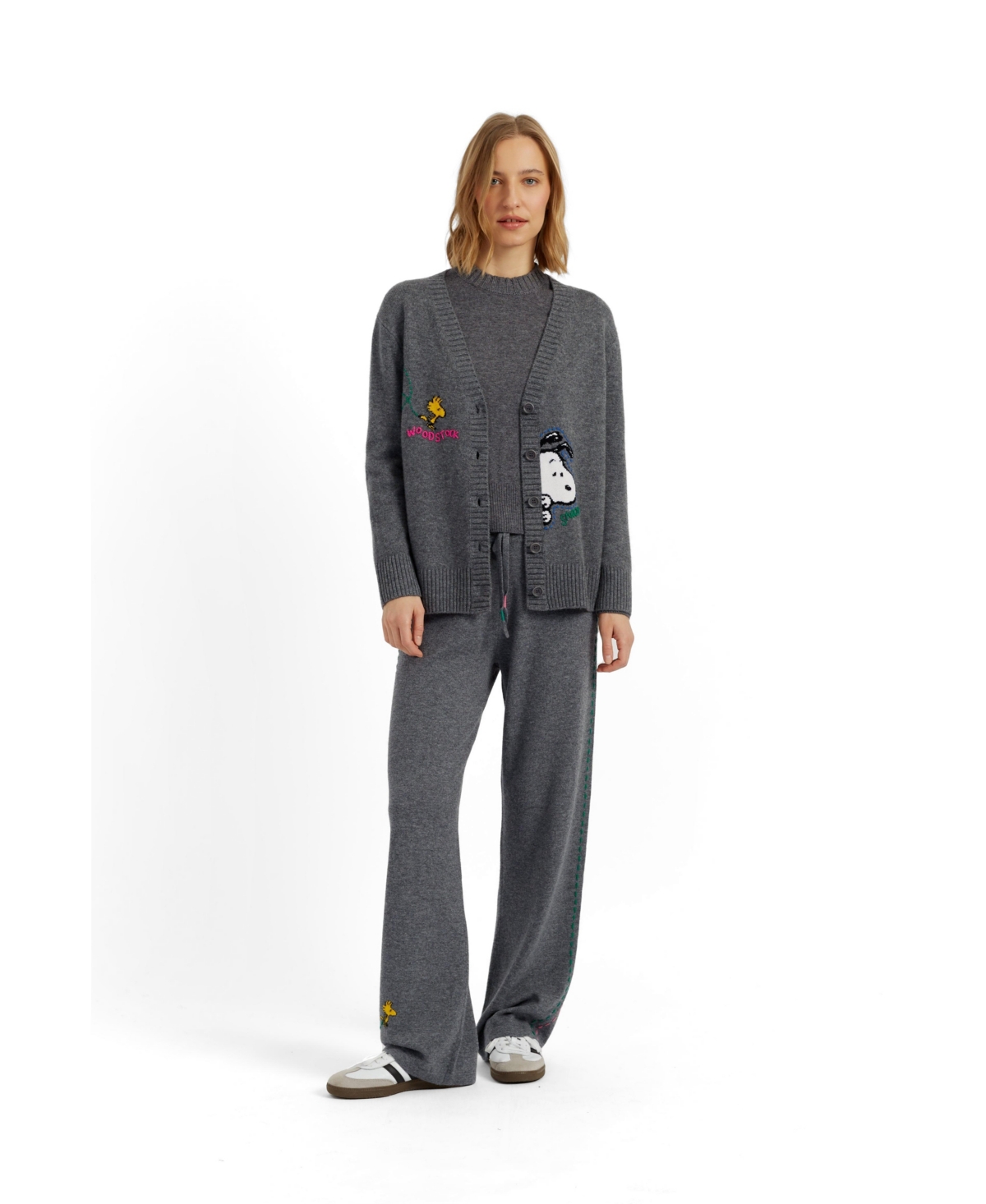Click here for Chinti and Parker Womens Wool-Cashmere Snoopy Embr... prices