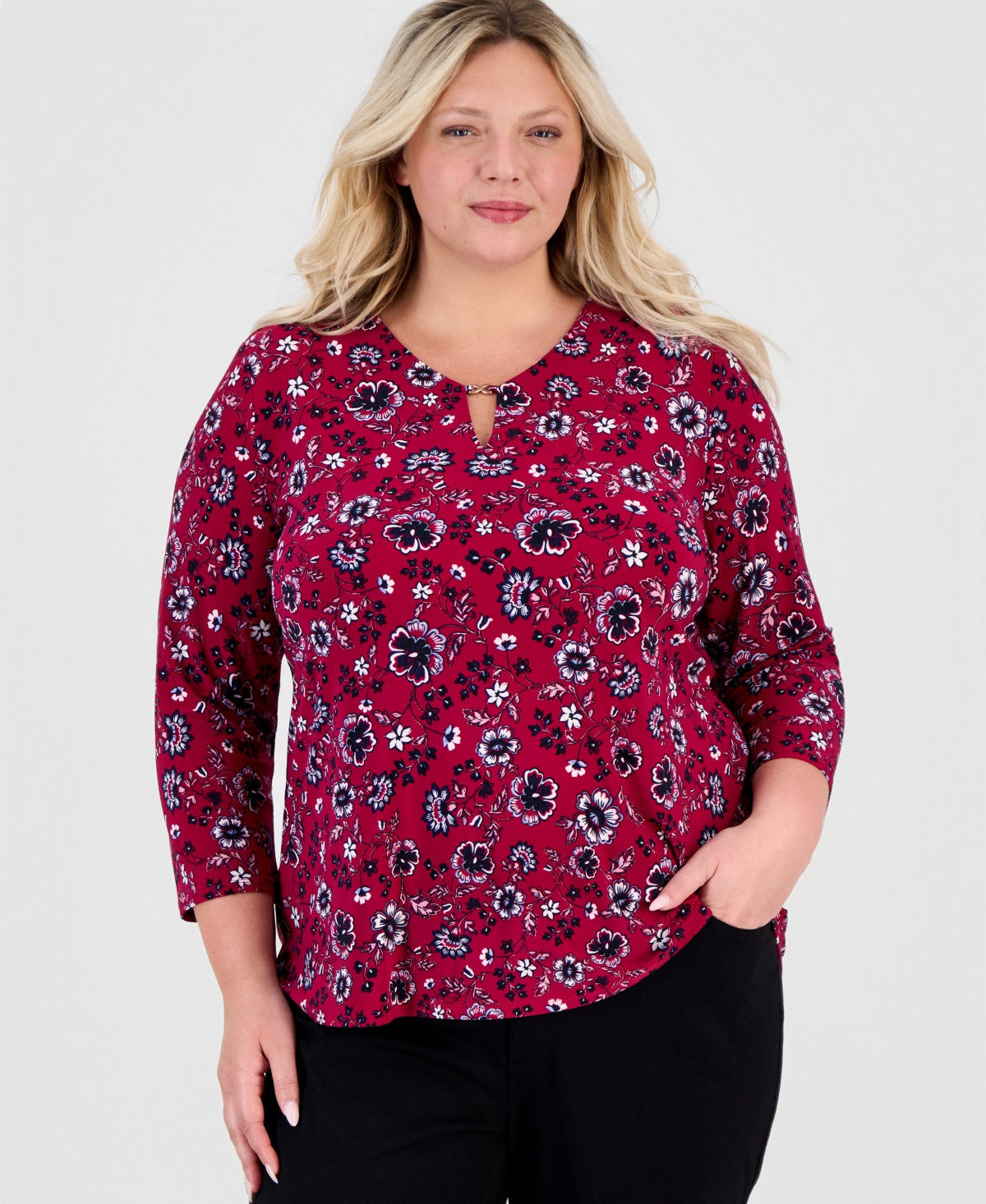 Click here for Jones New York Plus Size Kissing Trim Top Printed... prices
