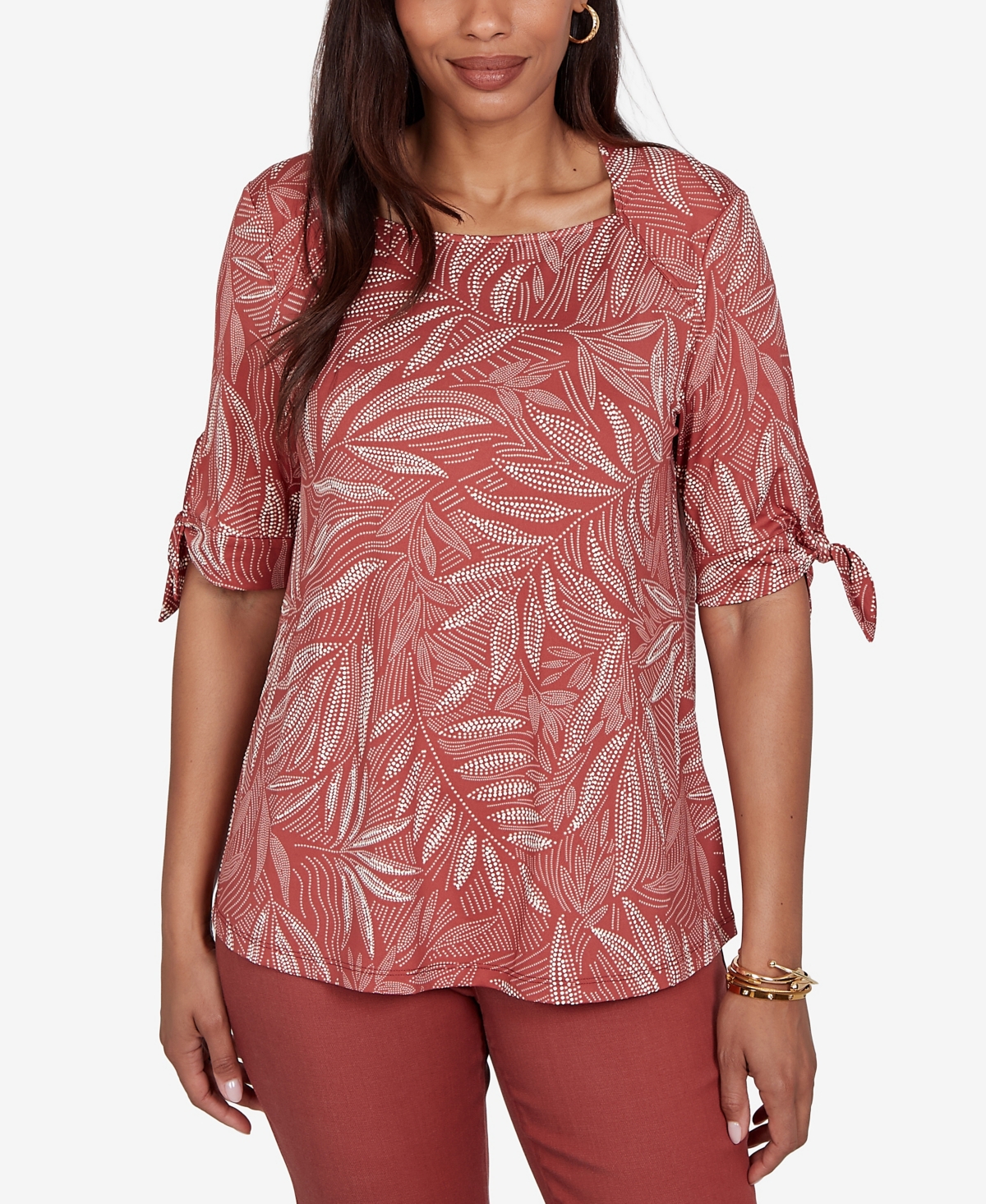 Click here for Ruby Rd. Petite Leaf Puff Print Knit Tie Sleeve To... prices