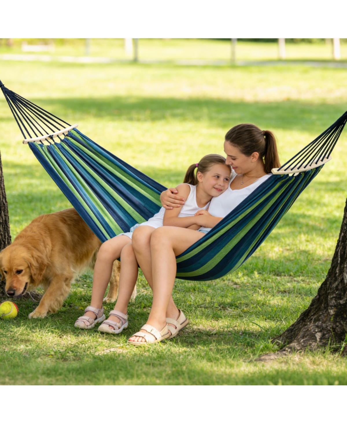 Click here for homfan Heavy-Duty Canvas Hammock with Anti-Roll Sp... prices