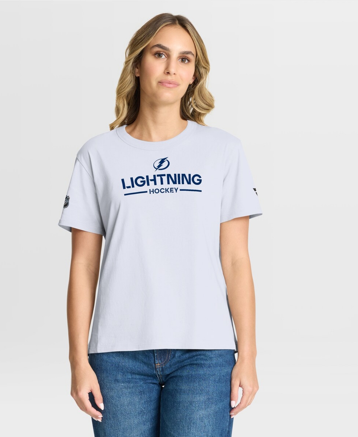 Click here for Fanatics Womens White Tampa Bay Lightning Authenti... prices