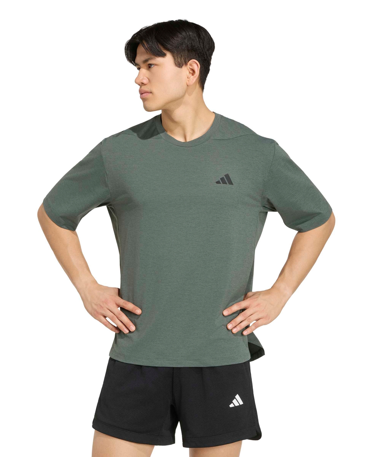 Click here for adidas Mens Essentials Workout Graphics Training T... prices