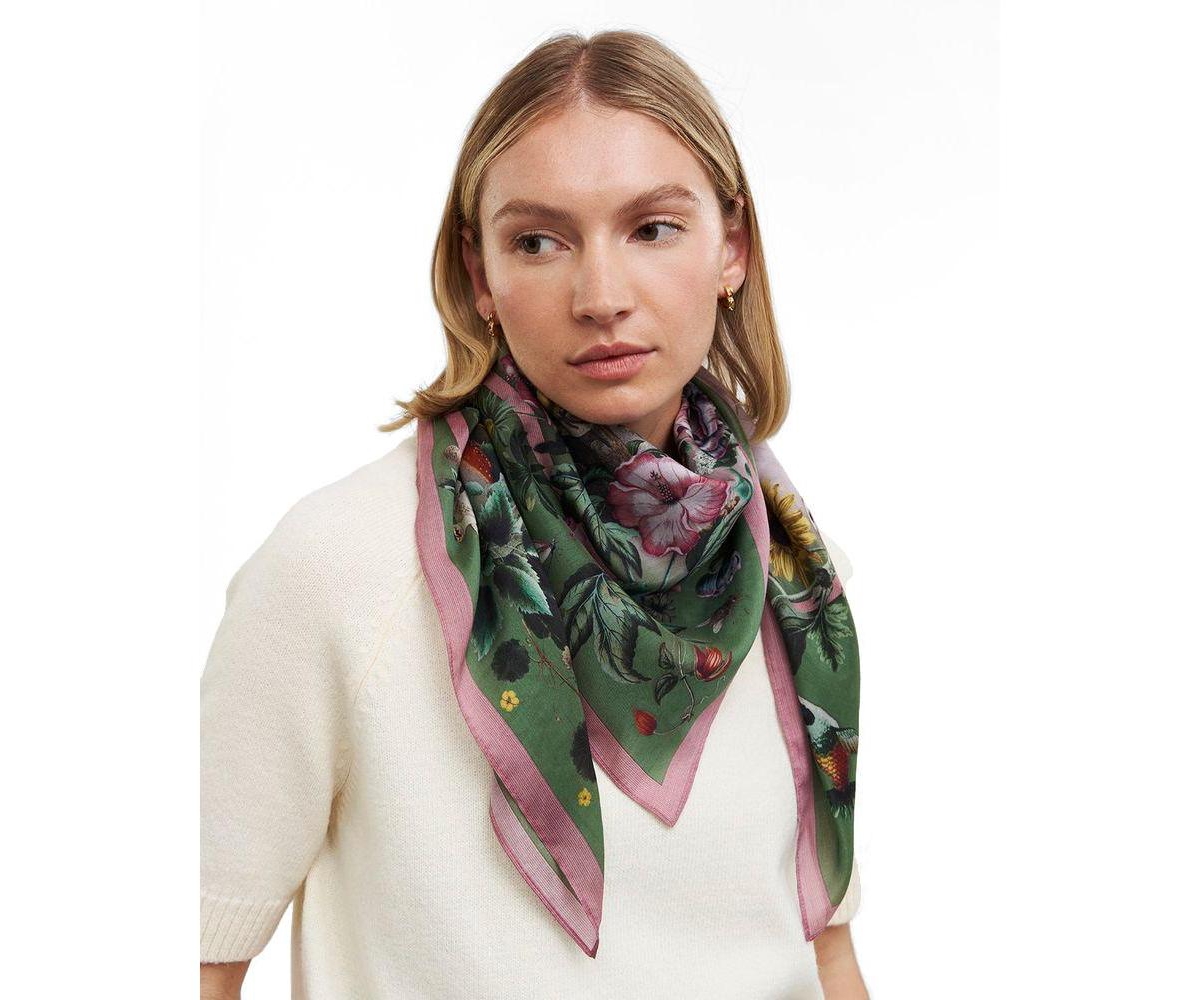 Click here for Fable England Womens Circe narrative Medium Square... prices