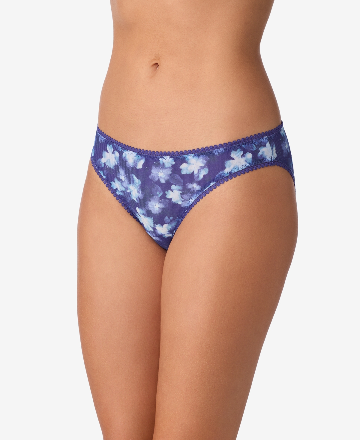 Click here for On Gossamer Womens Triple Mesh Bikini Underwear 02... prices