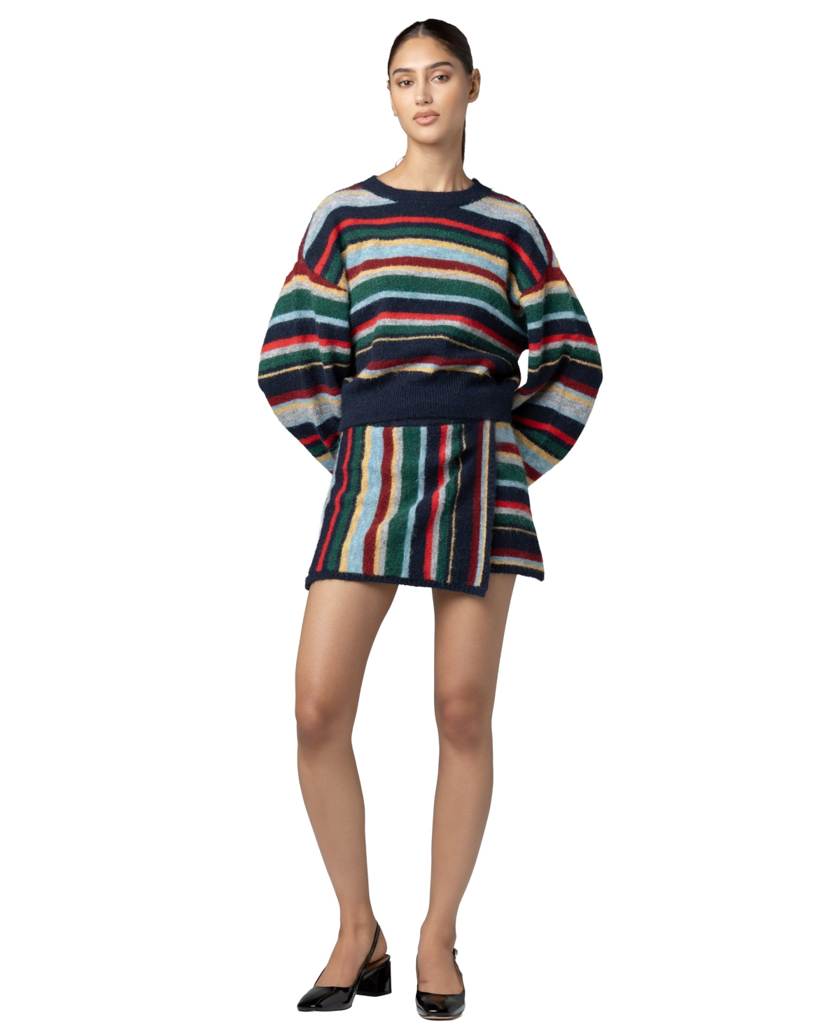Click here for Blank Nyc Womens Change of Scenery Striped Cropped... prices
