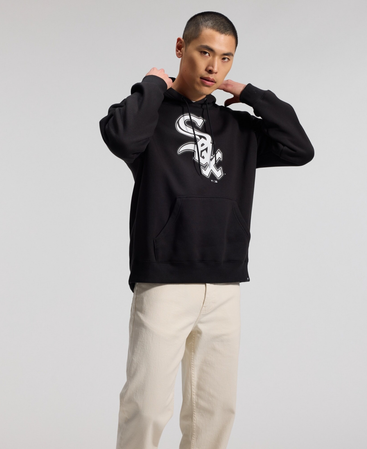 Click here for Fanatics Mens Black Chicago White Sox Primary Logo... prices