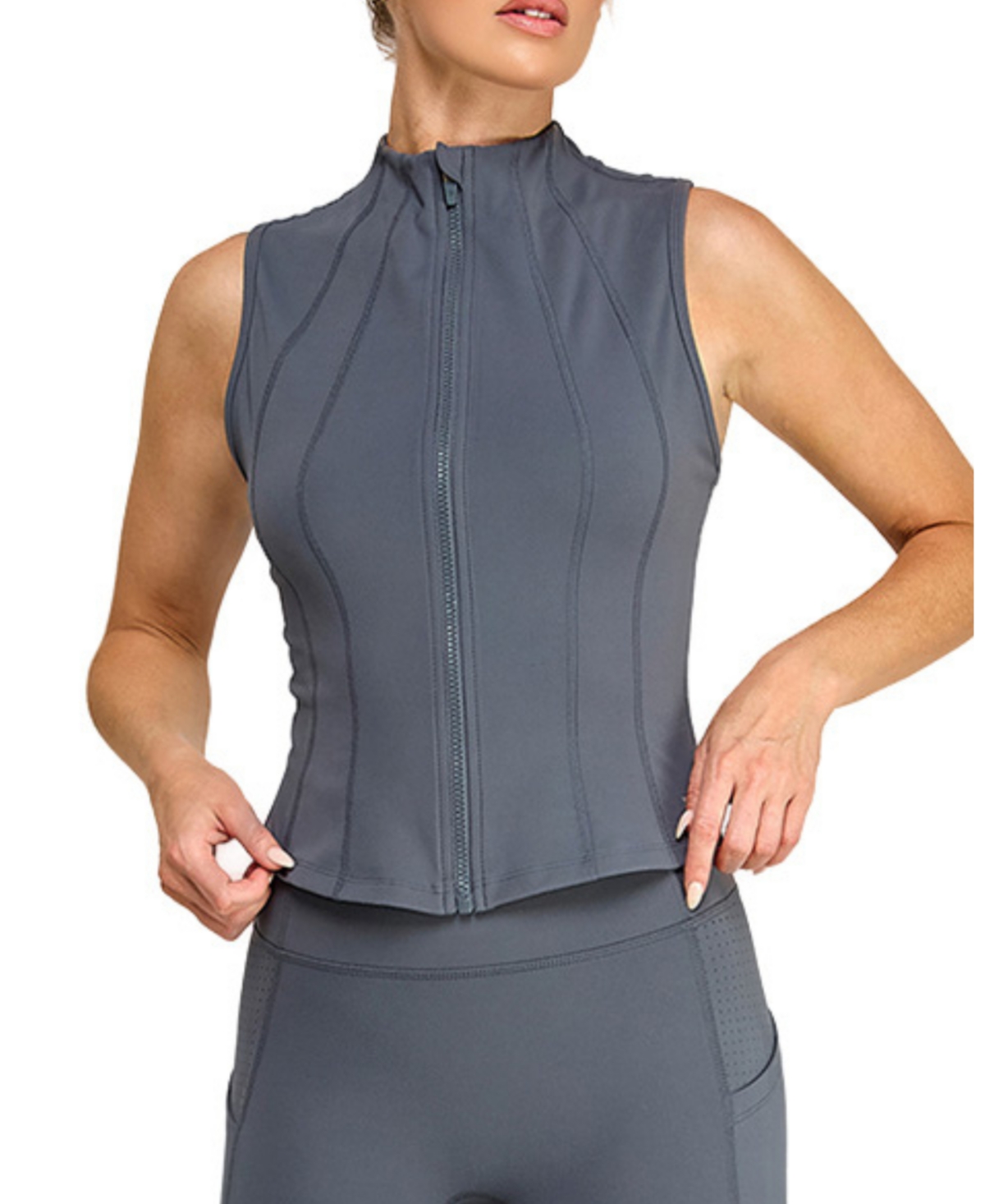 Click here for Badgley Mischka Womens Sleeveless Full Zipped Prin... prices