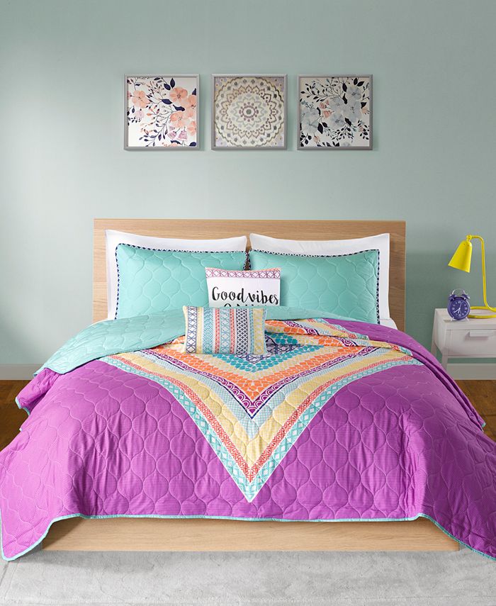 Intelligent Design Lani Reversible 4-Pc. Twin/Twin XL Quilted Coverlet ...