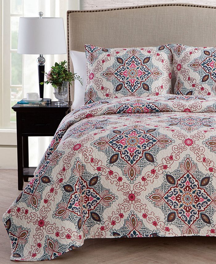 VCNY Home Wilma Reversible 3-Pc. King Quilt Set - Macy's