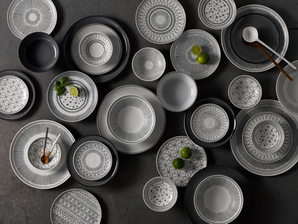 ED Ellen Degeneres Crafted by Royal Doulton Charcoal Grey 8" Plates ...