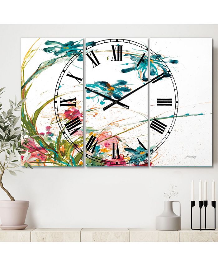 Designart Traditional 3 Panels Metal Wall Clock - Macy's