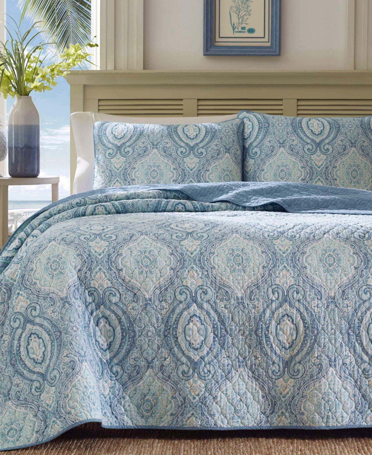 Click here for Tommy Bahama Turtle Cove Cotton Reversible 2 Piece... prices