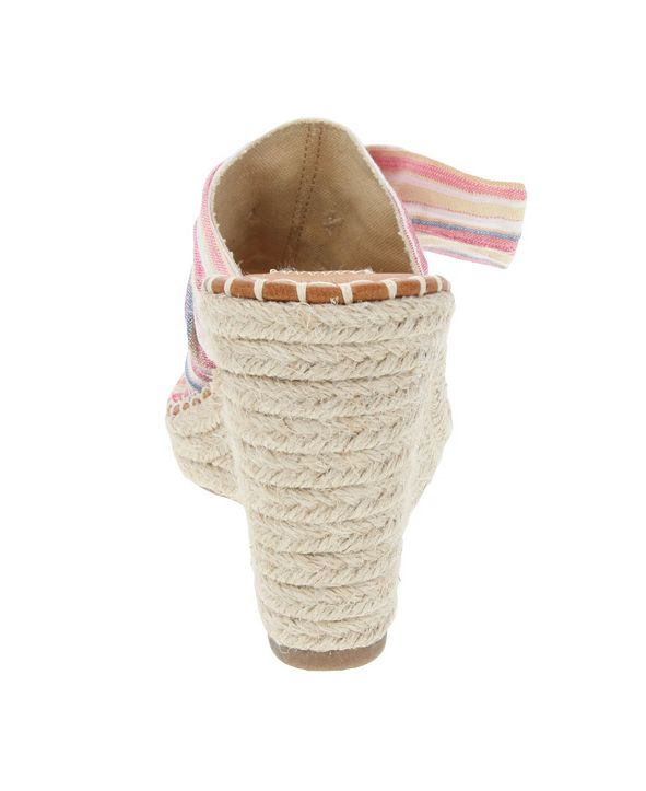 Sugar Women's Hundreds Wedge Sandals & Reviews - Sandals - Shoes - Macy's