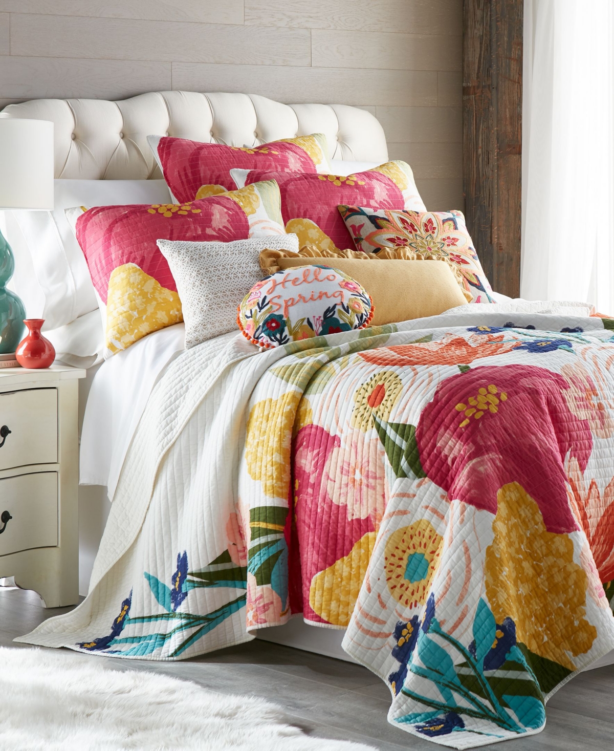 Click here for Levtex Grandiflora Overgrown Garden 3-Pc. Quilt Se... prices