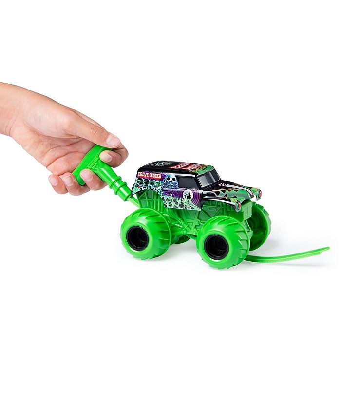 Monster Jam Official Monster Mutt Dalmatian Click & Flip Monster Truck ...