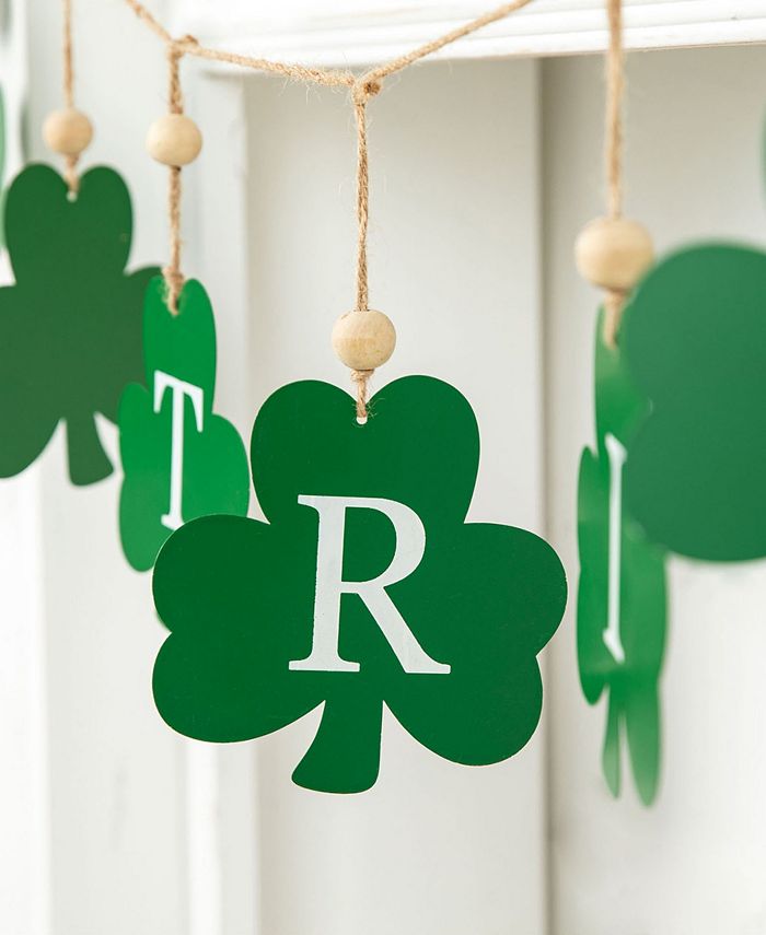 Glitzhome 6' Metal Shamrocks Garland - Macy's