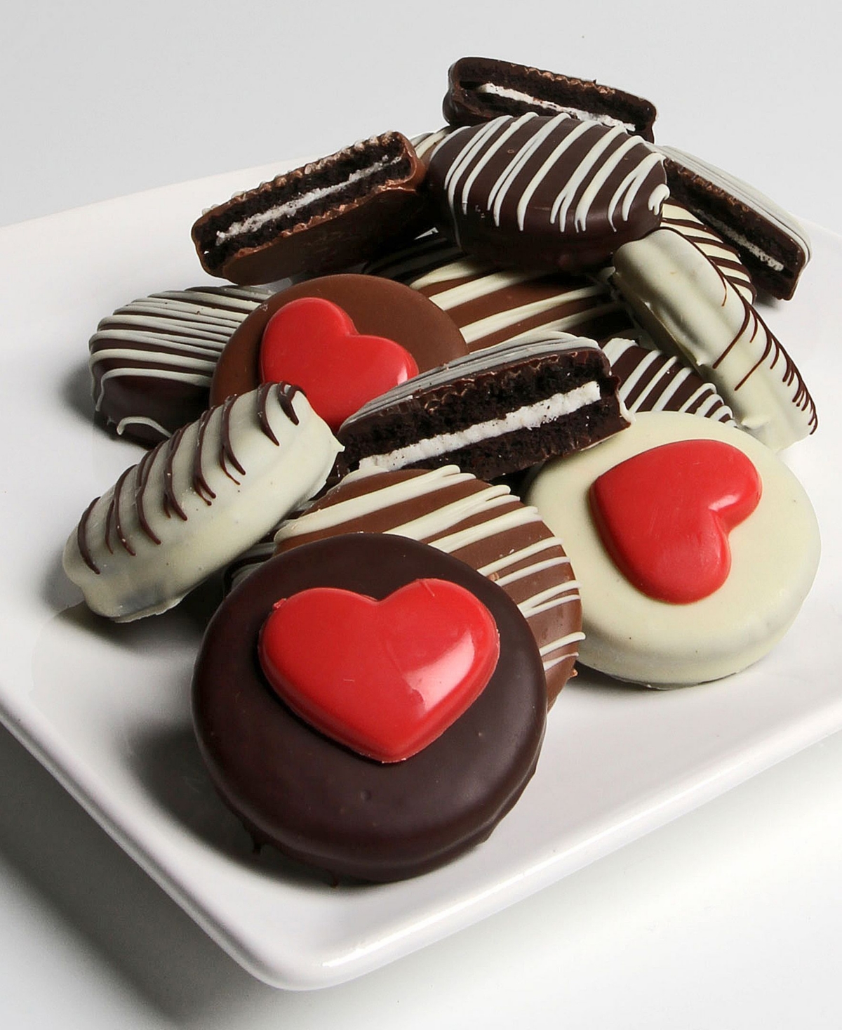 Click here for Chocolate Covered Company Valentines Day Heart Cla... prices