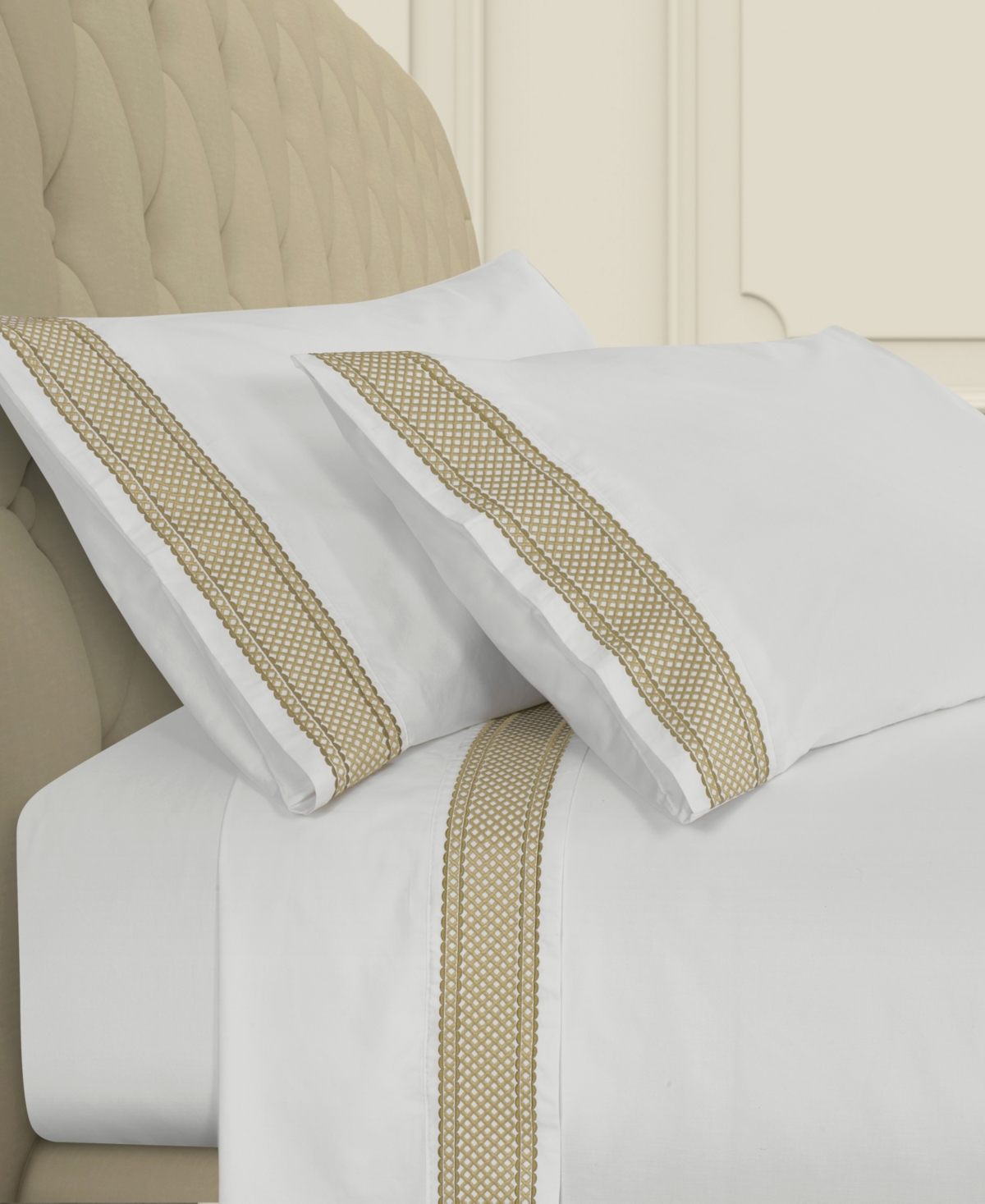 Click here for J Queen New York Monarch 4-Pc. Sheet Set  Californ... prices
