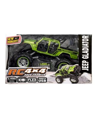 1:14 Remote Control Jeep Gladiator Rock Crawler, 4" L X 4" W - Macy's