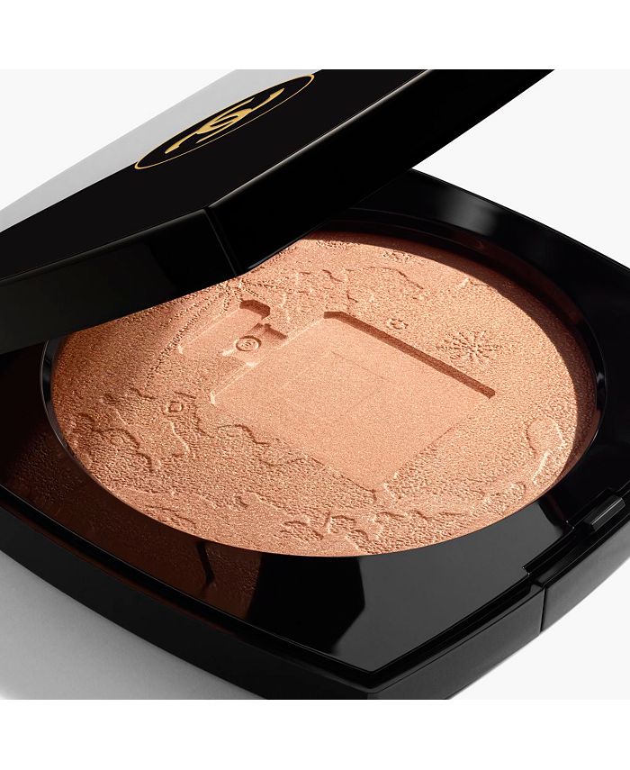 CHANEL ÉCLAT LUNAIRE Oversize Illuminating Face Powder & Reviews ...