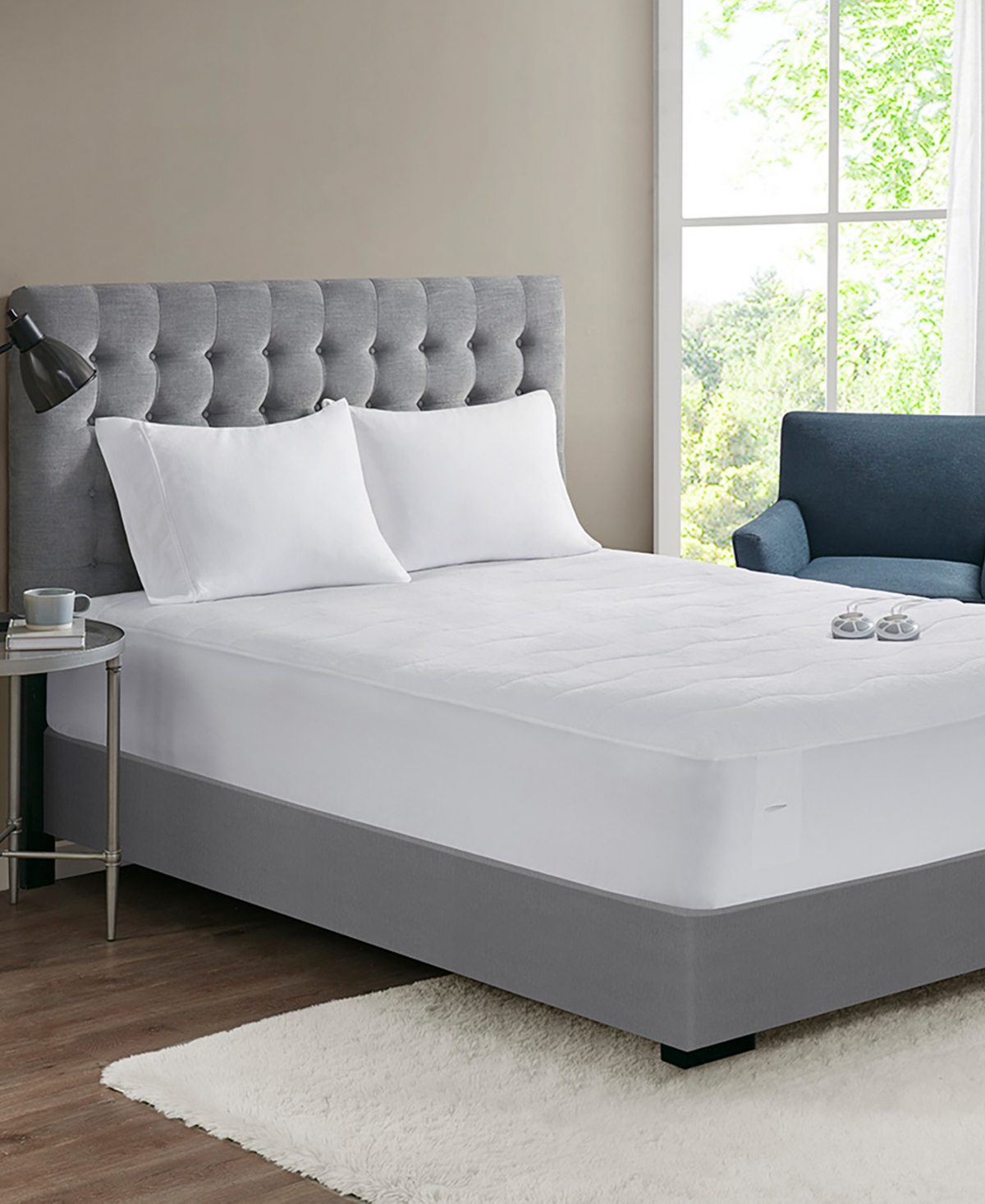 Click here for Serta Electric Mattress Pad  Queen - White prices