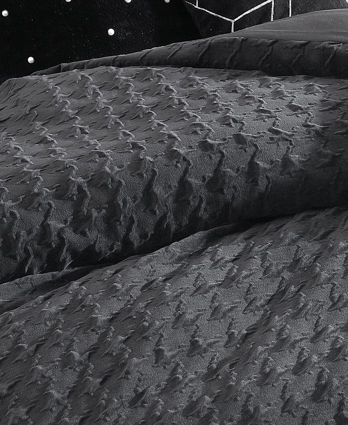 KARL LAGERFELD PARIS Velvet Houndstooth 3 Piece Comforter Set, Full ...