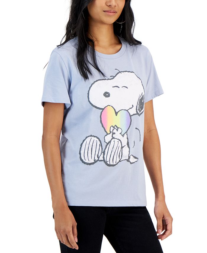 Grayson Threads Black Juniors' Snoopy Heart Graphic T-Shirt - Macy's