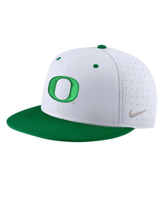 Men's Nike White Oregon Ducks Aero True Baseball Performance Fitted Hat ...