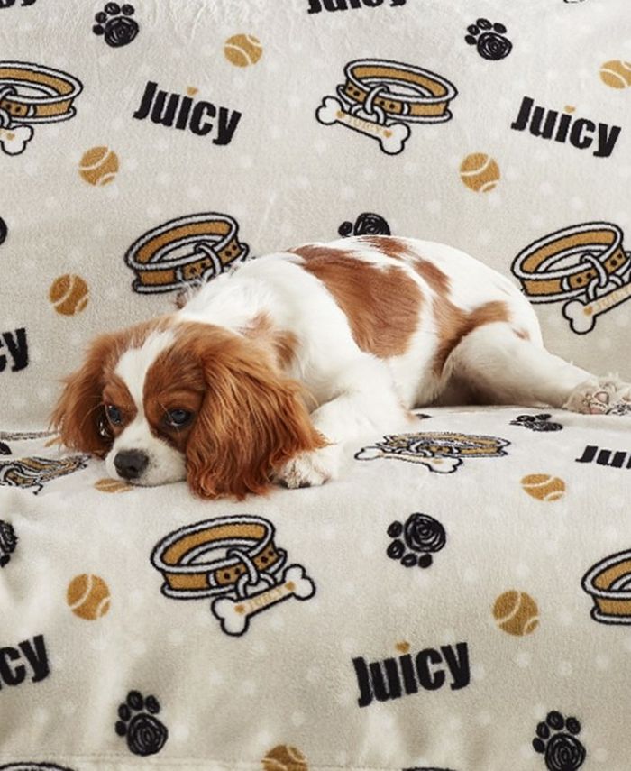 Juicy Couture Pet Throw Blanket, Collar Paw - Macy's
