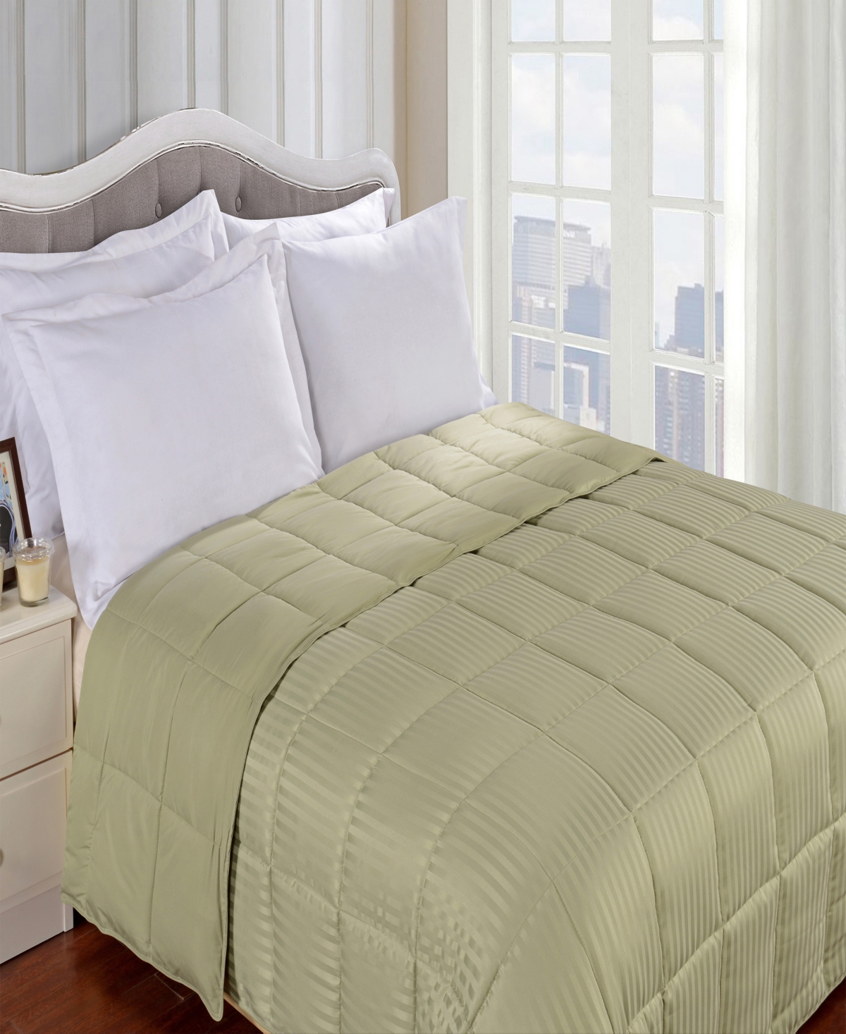Click here for Superior Stripe Hypoallergenic Down Alternative Bl... prices