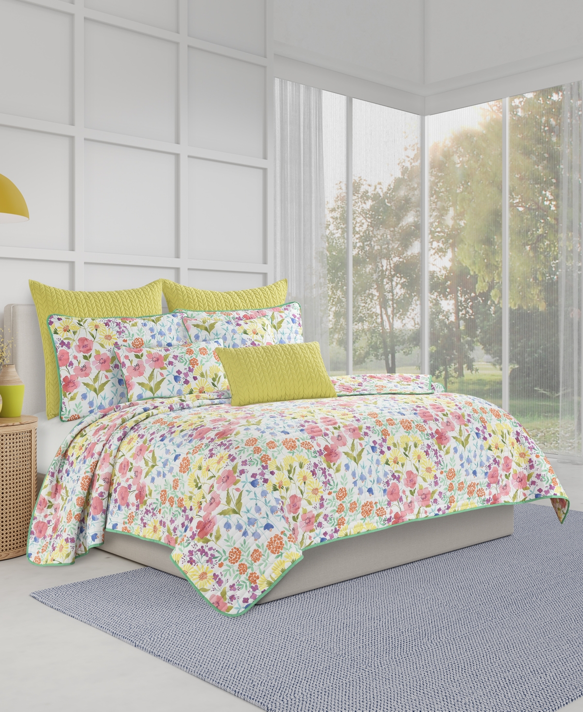 Click here for J by J Queen Jules Wildflower 3-Pc Quilt Set  King... prices