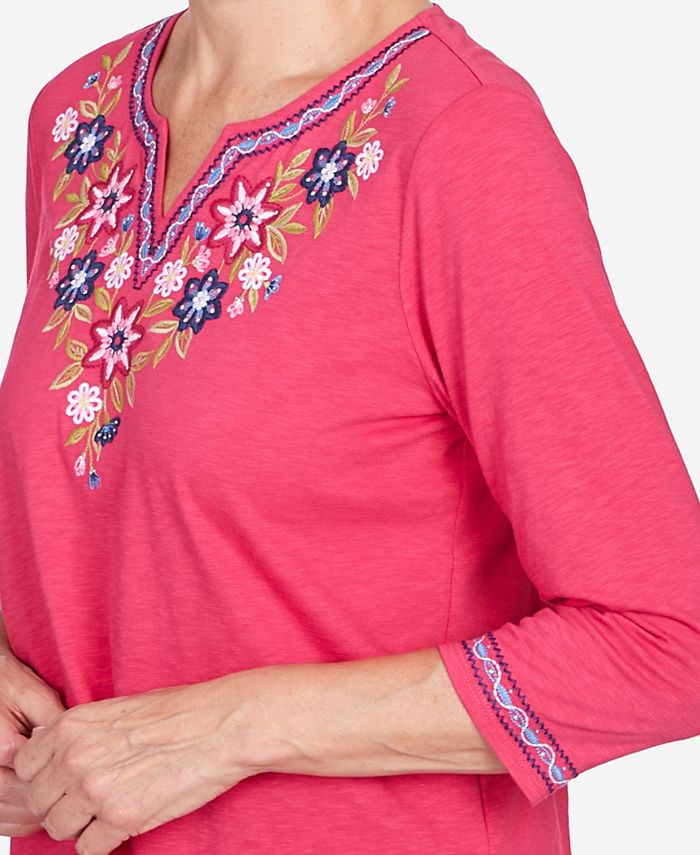 Alfred Dunner Petite in Full Bloom Floral Embroidered Split Shirttail ...
