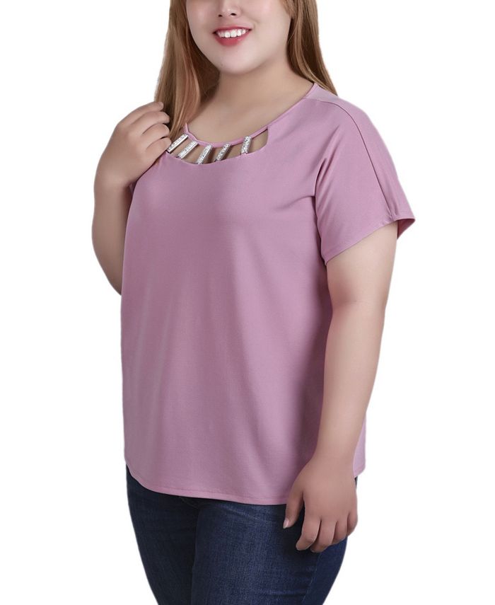 NY Collection Plus Size Short Sleeve Top with Cutouts and Hardware - Macy's