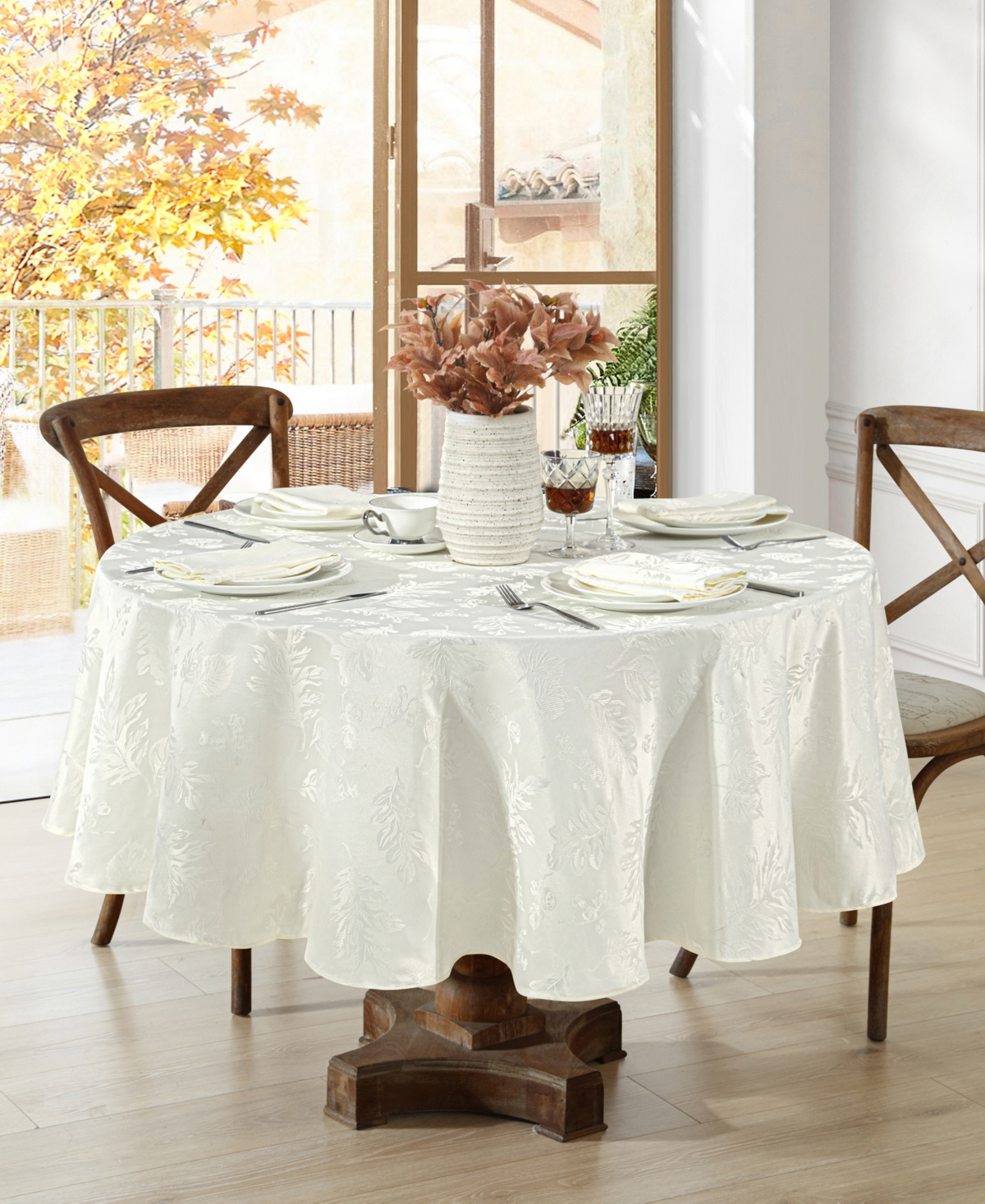 Click here for Elrene Elegant Woven Leaves Jacquard Damask Tablec... prices
