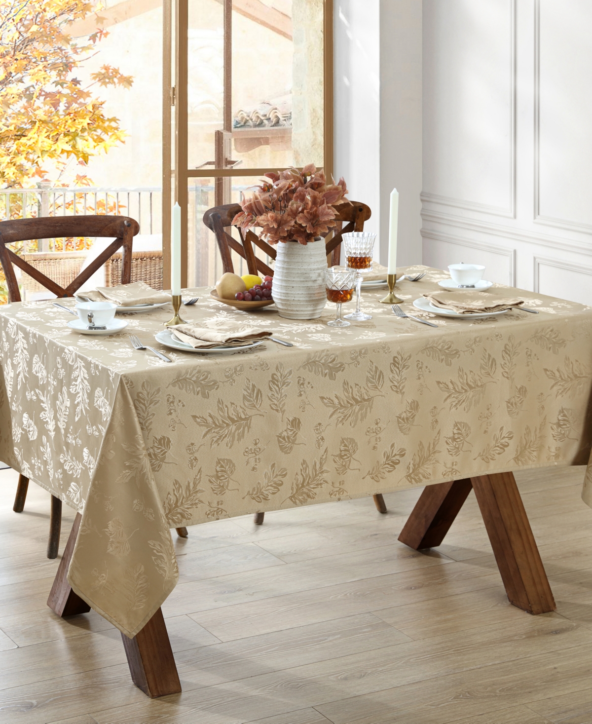 Click here for Elrene Elegant Woven Leaves Jacquard Damask Tablec... prices